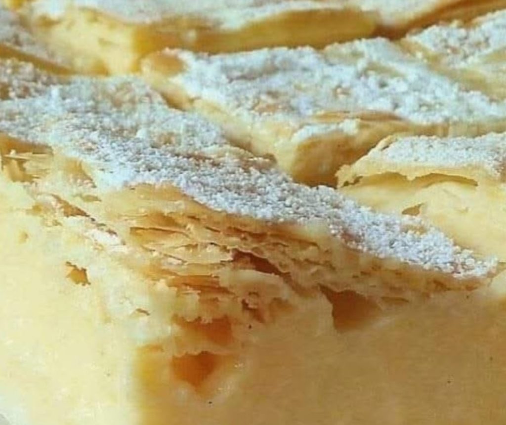 Vanilla Custard Bars – RecipeLink